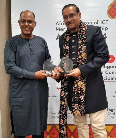 Dr. Krishnan Ranganath honored with Lifetime Achievement Award at ...